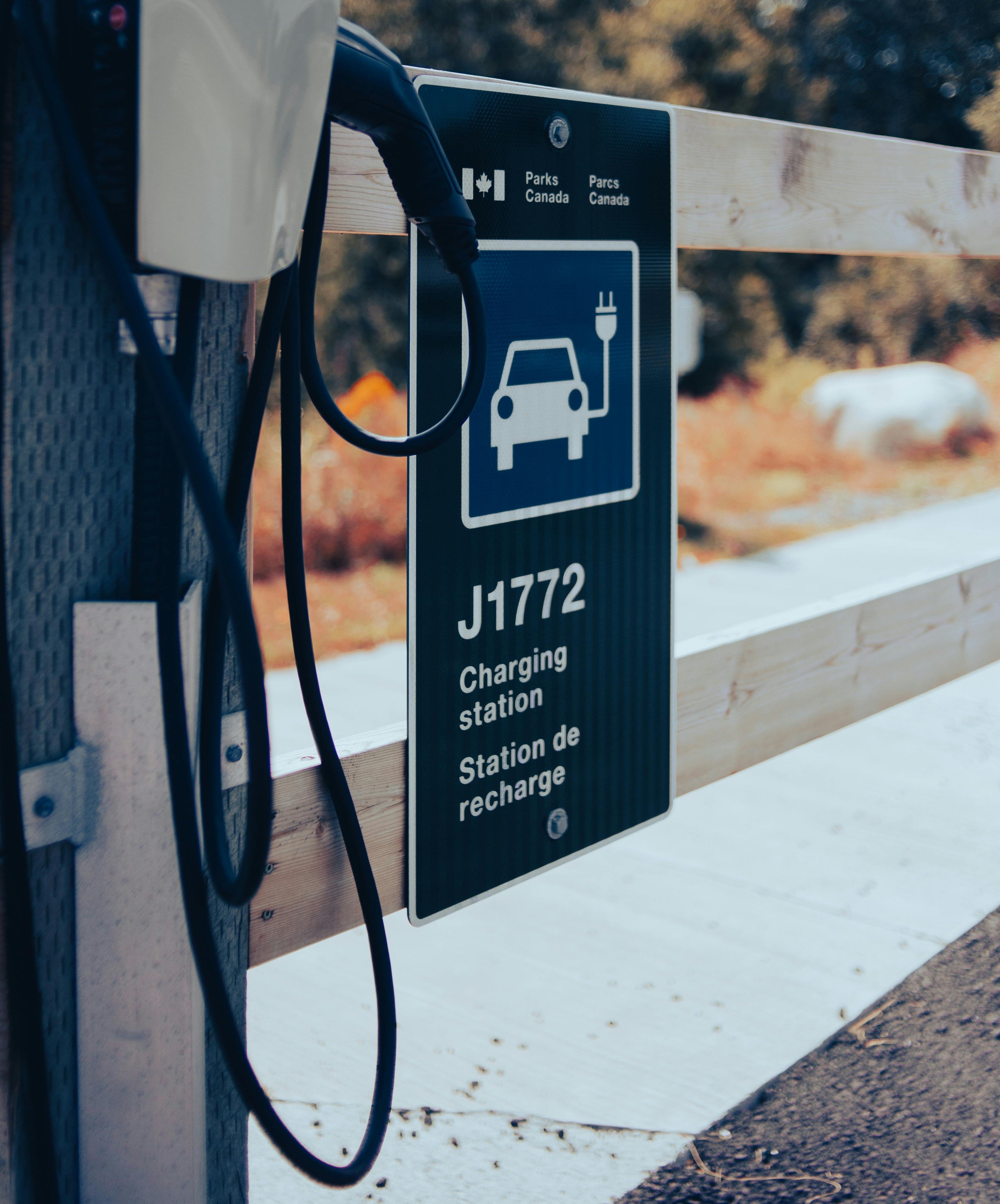 How to charge your EV without a Driveway? – Daolar-EV